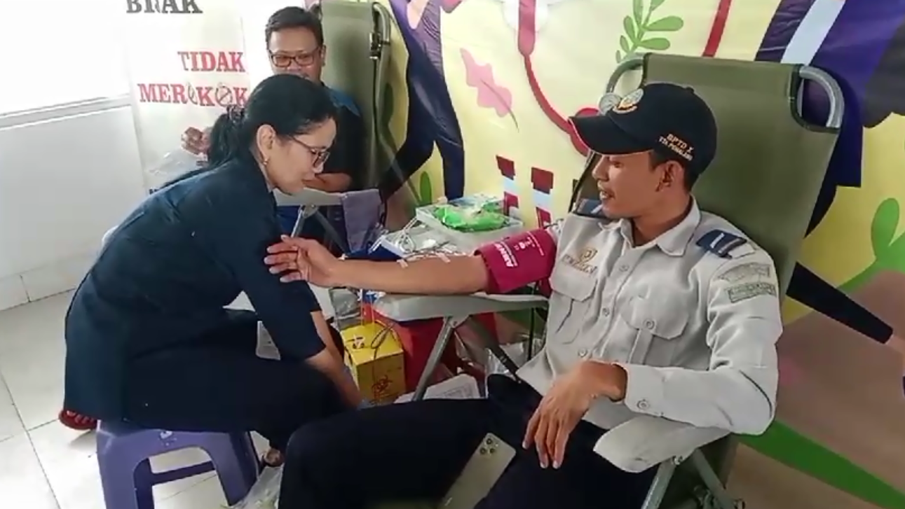 Sambut Hut Perhubungan Nasional,Terminal Pemalang Gelar Donor Darah